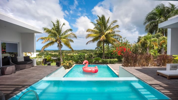 Caribbean-style With 2-level Pool & Large Garden - Cabarete