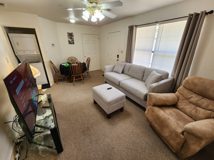 Lovely 1-bed Duplex Apartment + All Amenities - Choctaw Casino Idabel