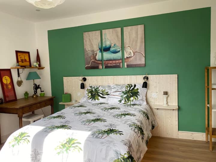 N°3 Chambre Verte Indépendante. - Saint-Jean-de-Maurienne