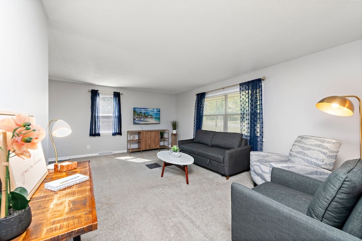 Farmhouse Gone Game Room - Riverside, MO