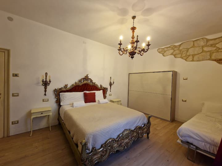 Romantic Verona Flat - Verona
