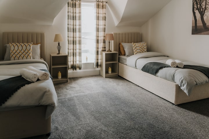 Alice-spacious 3 Bdrm Sleeps 7 Fab For Contractors - 선더랜드