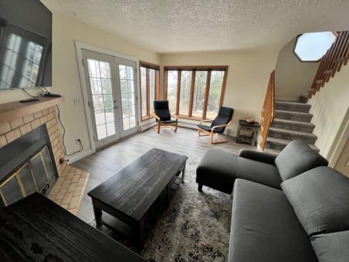 Kenai River View Townhouse B - Kenai, AK