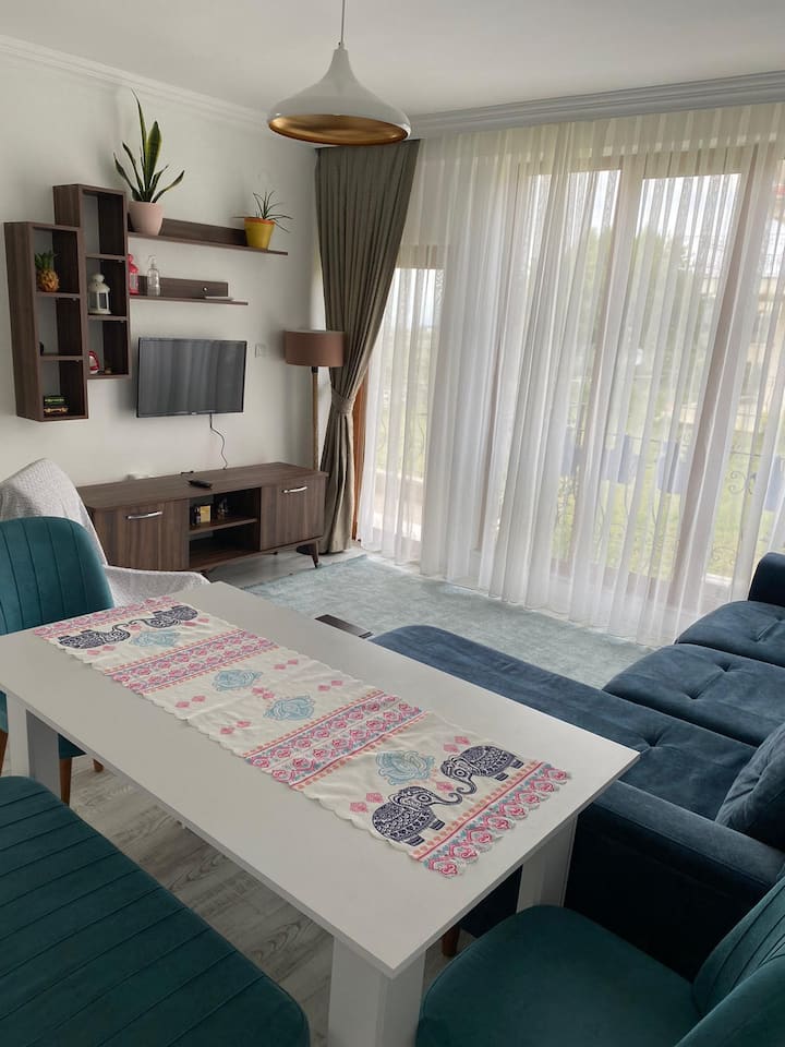 Eren Pansiyon 2+1 Bahçeli Daire - Gökçeada