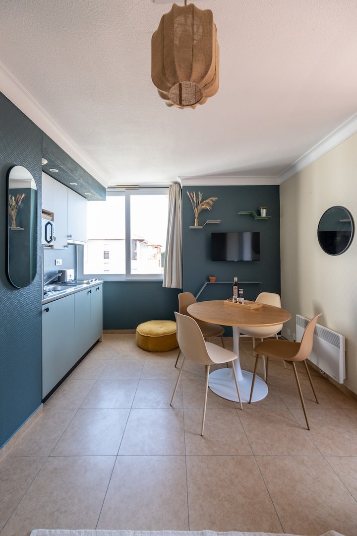 19/ Bourez, Apt Avec Balcon, Château D'acotz - Guéthary