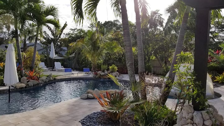 Lil Piece Of Paradise Pet Friendly - Stuart, FL