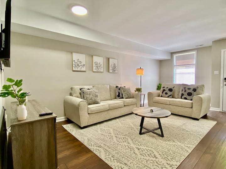 2 Bed/1.5 Bath Apt - Newly Renovated - Gastonia, NC