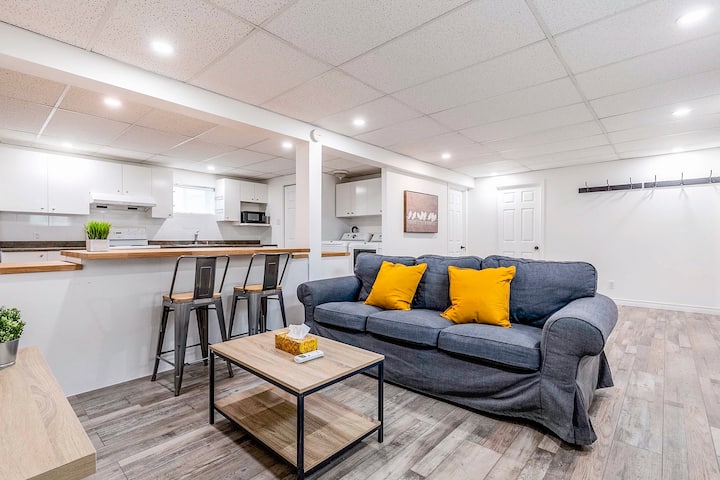 2bedroom,free Parking,ev Charge. - Brossard