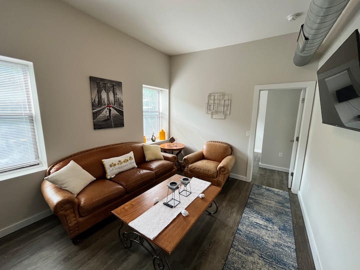 Modern Haven - Close To The City - New Haven, CT