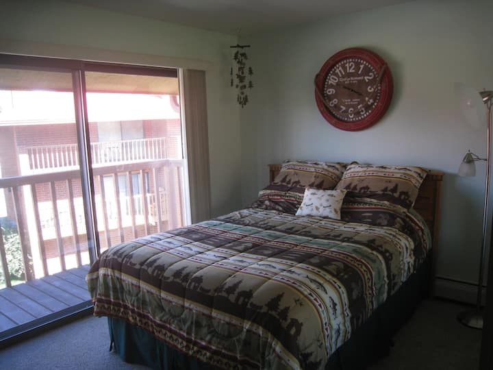 3 Bedroom Townhome By The Pond - Frisco, CO