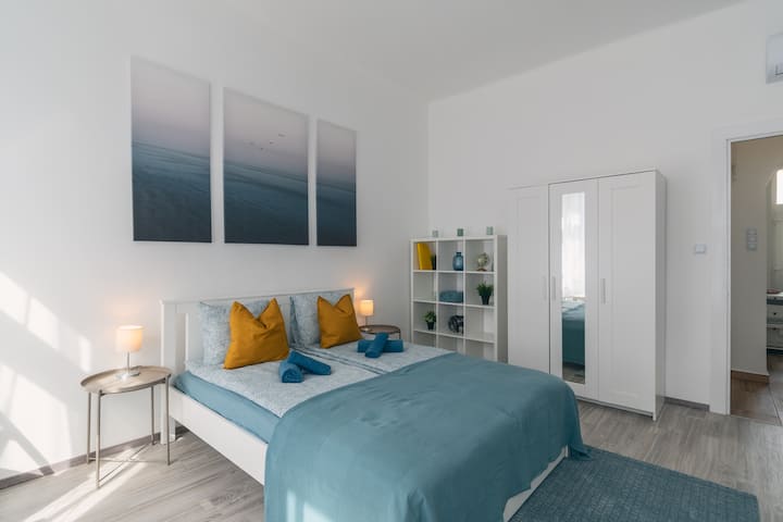 Bright Downtown Studio Apartment - Budapeste