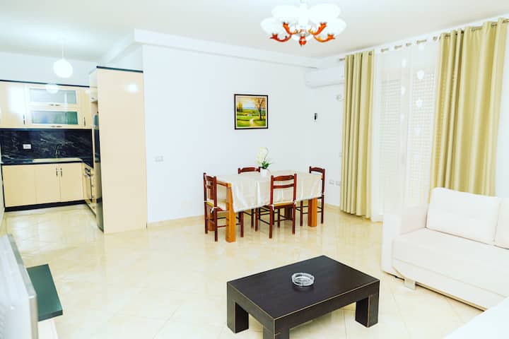 Rezidenca Martin 2 Bedroom Apartment - Albanie