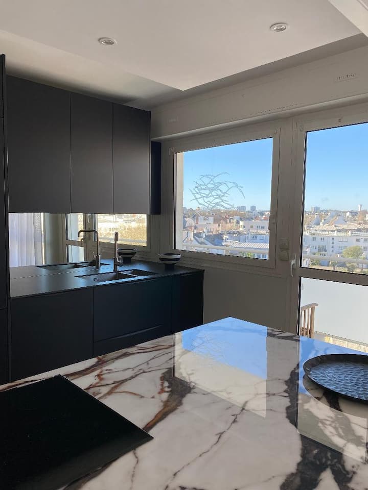 Super Appartement, Hyper Centre, Balcon Et Garage - Lorient