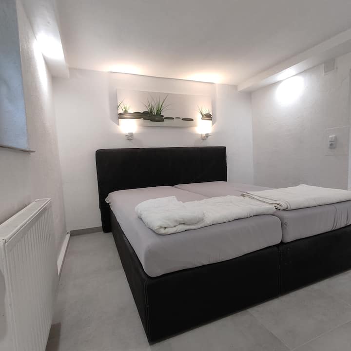 Saubere Monteur-/ferienwohnung - Baden-Baden