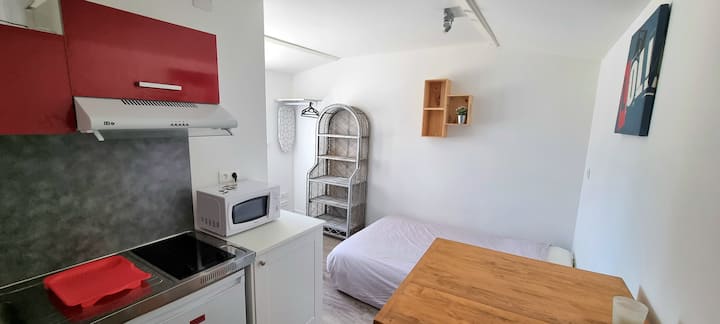 Studio Secteur Rangueil #13 - Metro - Jardin -Wifi - Labège