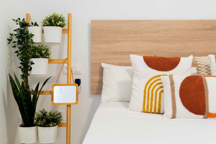 Avenida America Apartment - Chamartín