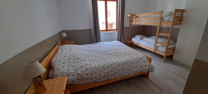 Chambre Avec Salle De Bains - Lanslebourg-Mont-Cenis