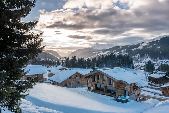 Chalet Les Sapins - Luxury Ski-in-ski-out - Samoëns