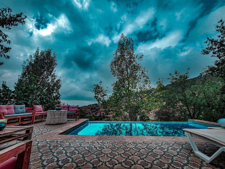 Ras El Matn Holiday Rentals & Homes - Mount Lebanon Governorate ...