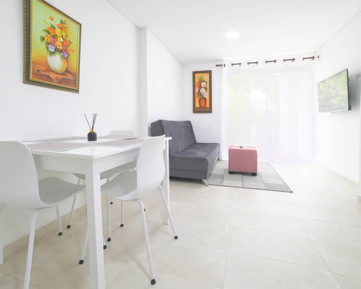 Apt Green Balcony/near Malls/south Cali - Cali