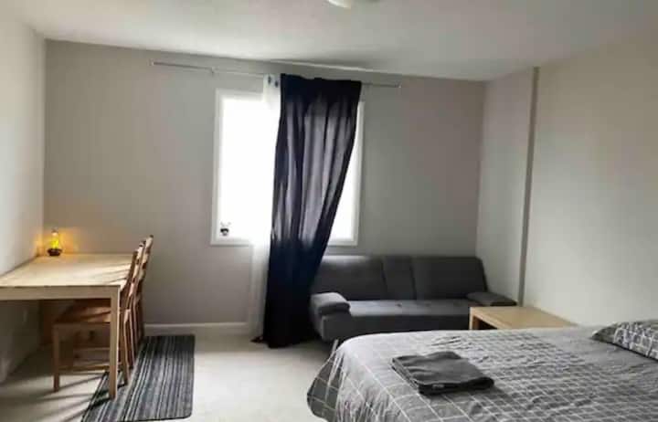 New En-suite Bathroom Unit - Kingston