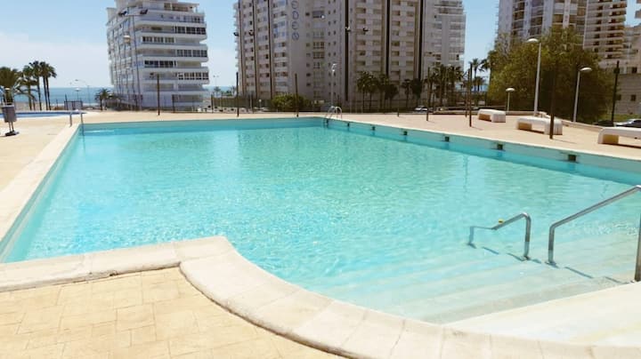 Casa Adosada Con Piscina - Cullera