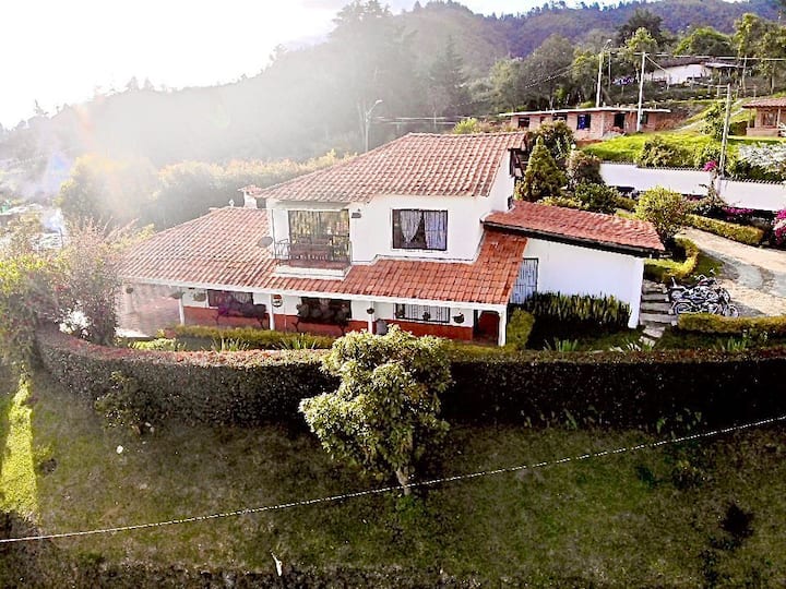 Casa Kamael,  Guarne Antioquia - Tolima