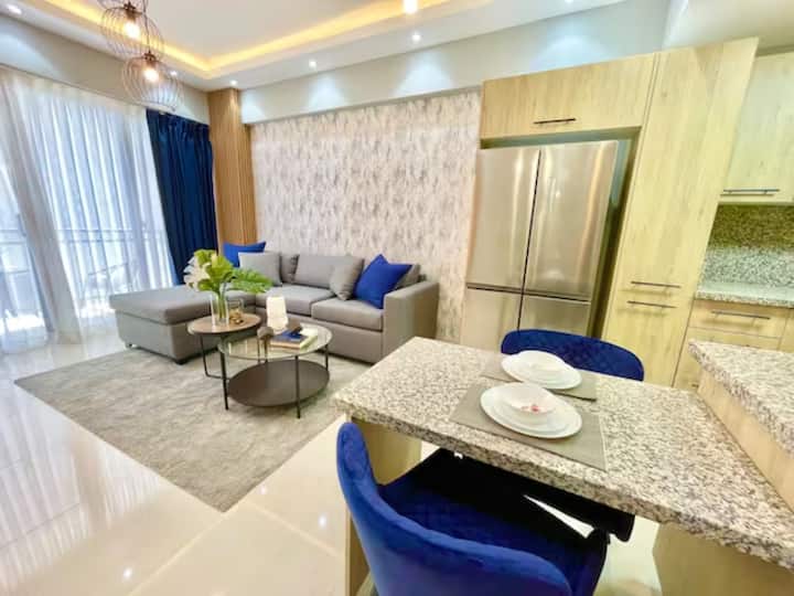 Luxurious & Elegant 6th Floor 1 Bedroom Apartment - Santo Domingo