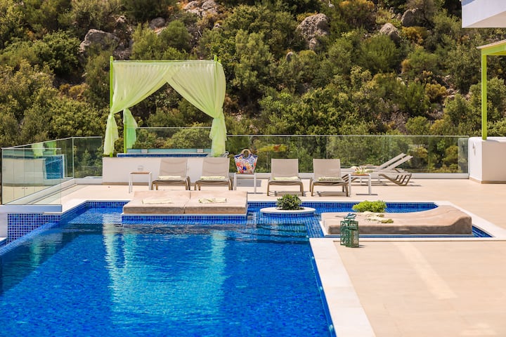 Villa ÇAlıkuşu | Magnificent Ultraluxury Villa - Kalkan