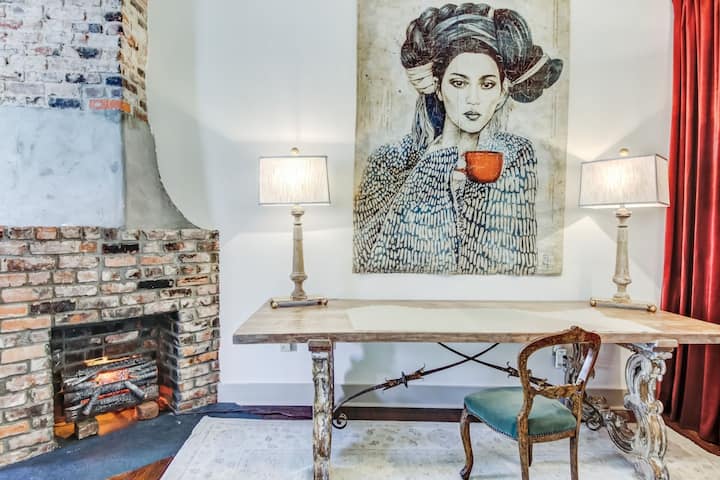 Artist’s Row, "Roman." - Savannah, GA