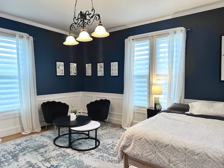 Spacious House Steps To Downtown - Biddeford, ME