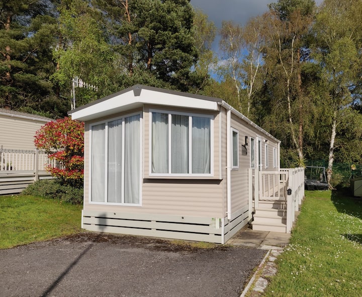 Calm & Cosy (Sleeps Up To 6) - Oakdene Forest Park - Ringwood