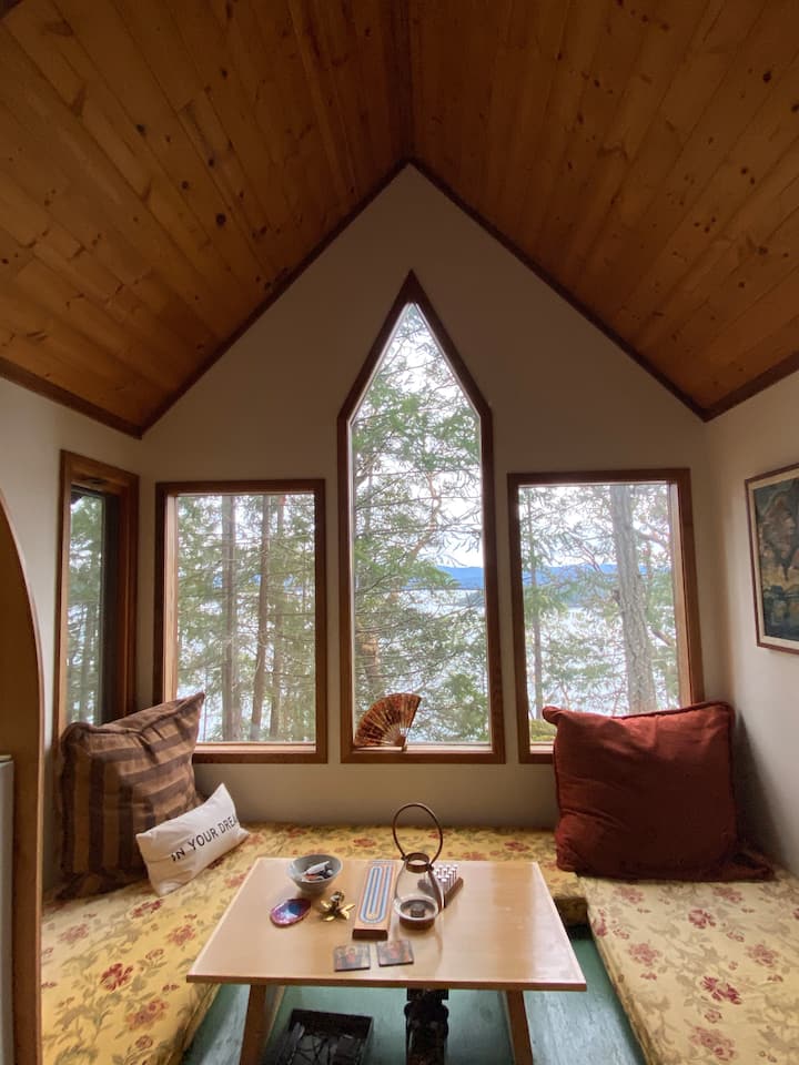 $150/nt Clifftop Nest On Galiano - Galiano Island