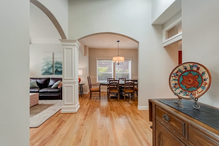 Cozy Beaverton 3 Bed, Walk To Dining And Shops - Beaverton, OR