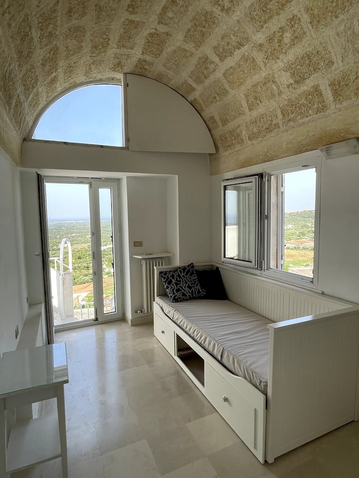 Ampia Casa Con Vista Nel Centro Storico Di Ostuni - Ostuni