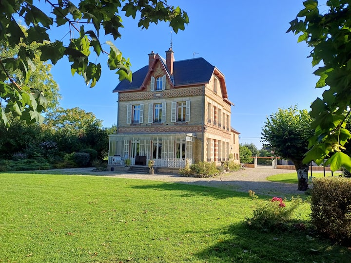 Le Château Des Bordes - Troyes