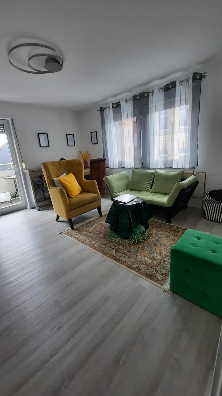 Og-wohnung Mit Schönem Balkon - Siegen