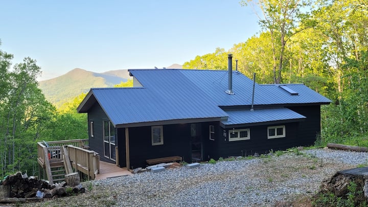Harmony Cabin With Hot Tub - Blairsville, GA
