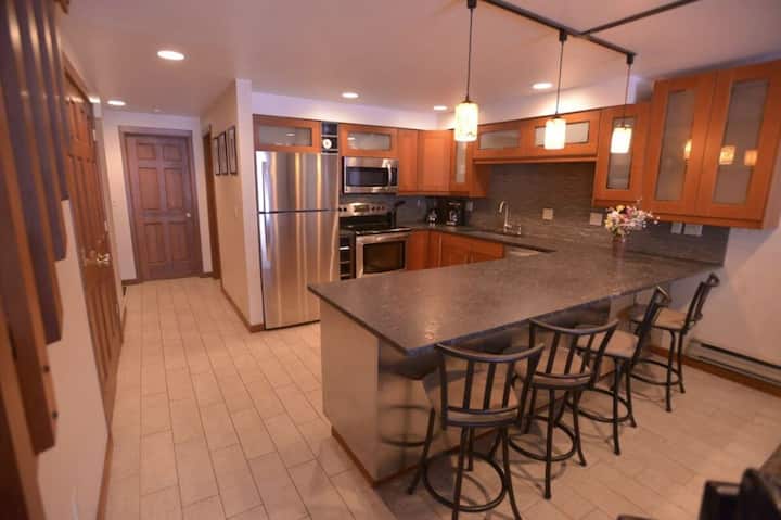 Modern-style Condo In Mccall - Ponderosa State Park, McCall