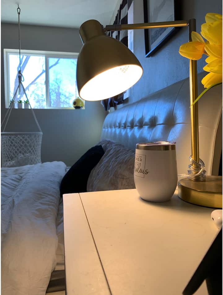 4 Beds2ba, Easy I-70 Access “Pricematch Long Stay” - Wheat Ridge, CO