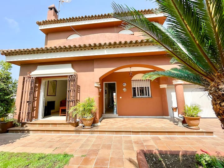 Alquiler De Temporada - Chalet Oasis - San Fernando, España