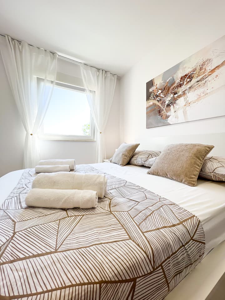 Holiday Star Apartment - Okrug Gornji