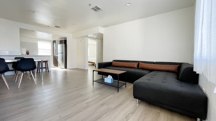Newly Renovated 2bd In Convenient Location - Alhambra, CA