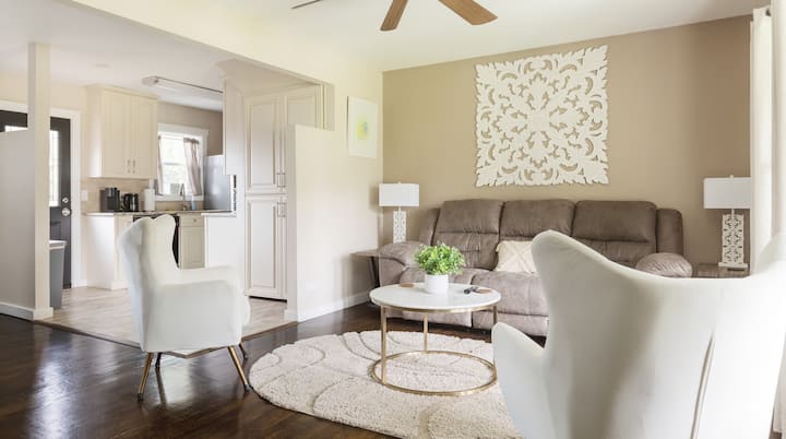 Prime Location! Near Downtown! - San Antonio, TX