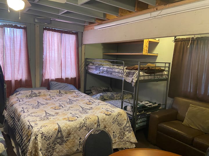 Sugarhouse Private Sleeper - Salt Lake City, UT