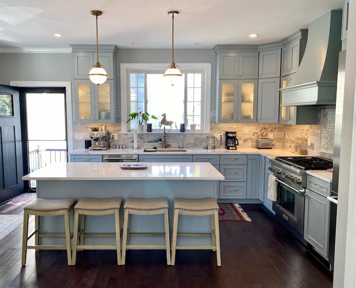 Stunning Downtown Townhouse - Portsmouth, NH
