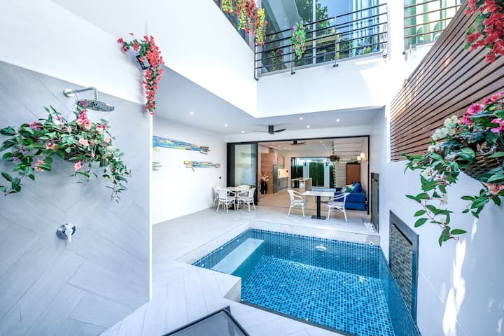 Villa Babythai Renovated Beachfront House - Thailand