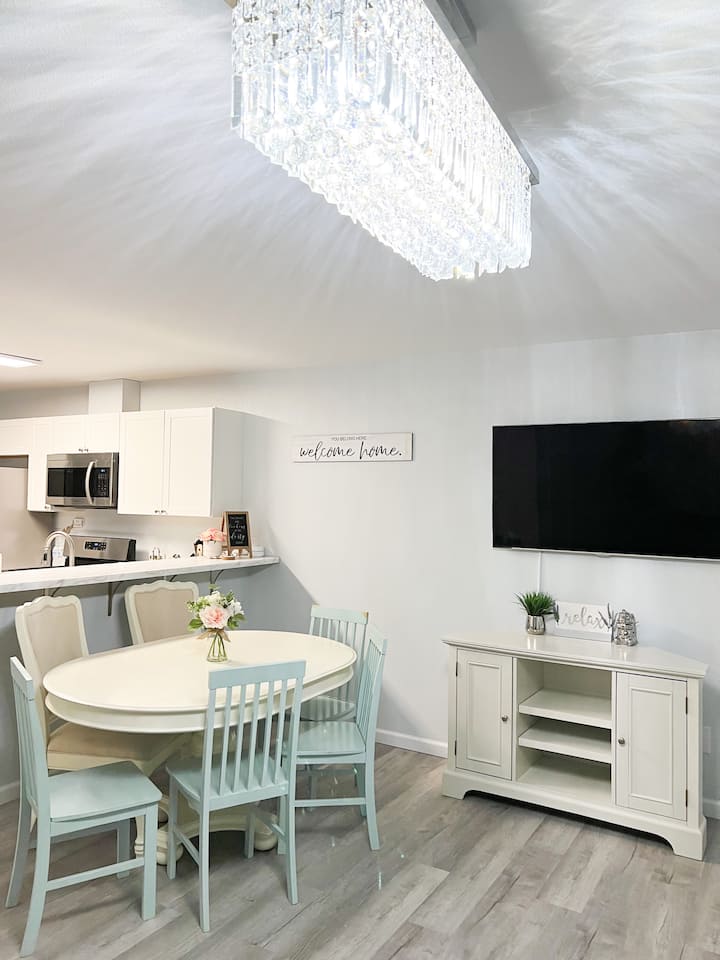 Spacious Modern Suites 19 - 安克雷奇