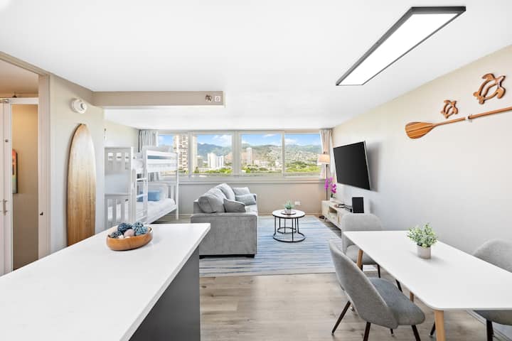 Beautiful Family Getaway/1bdrm In Heart Of Waikiki - Honolulu