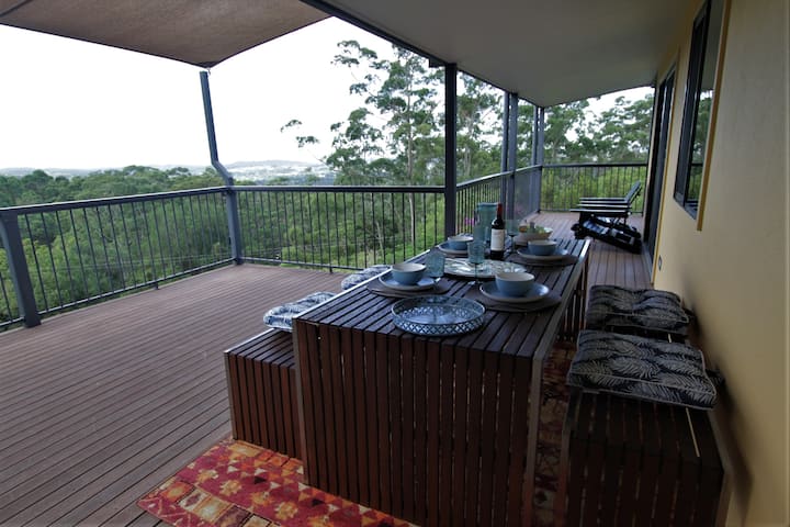 Montville Guesthouse With Views - Maleny